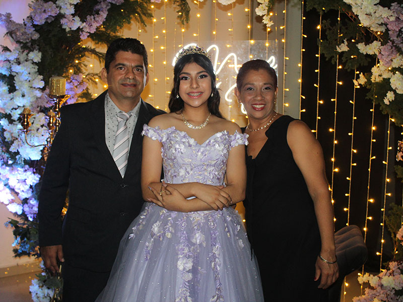 Felicidades Valeria - Diario de Chiapas