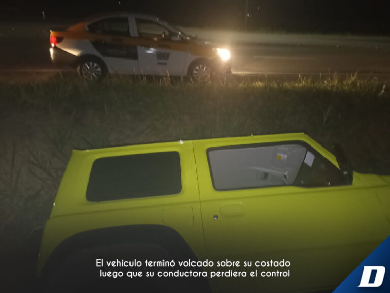 Camioneta se fue a una zanja - Diario de Chiapas