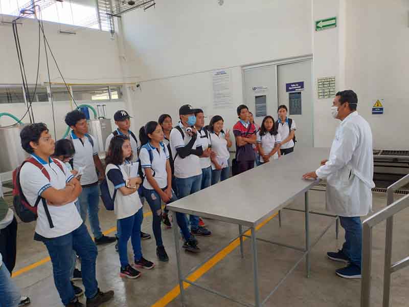 CETAC pide apoyo a Adán Augusto para infraestructura - Diario de Chiapas