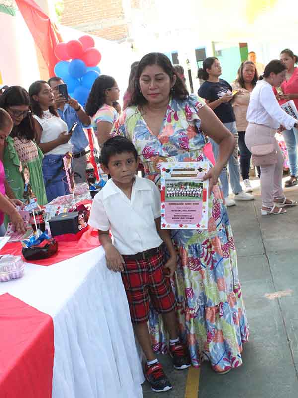 Adiós al kinder - Diario de Chiapas