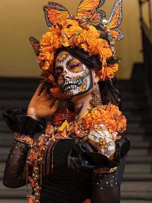 Coloridas catrinas y catrines - Diario de Chiapas