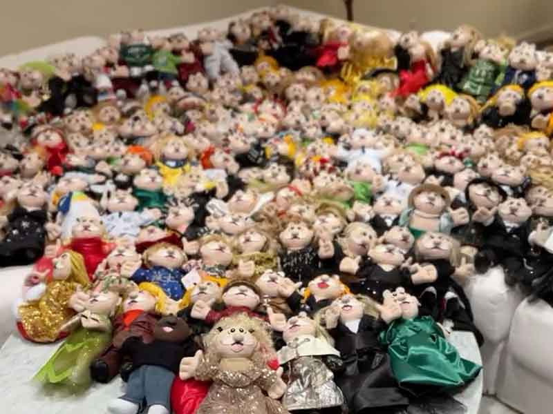 Adele presume su gigante colección de Dr. Simi - Diario de Chiapas