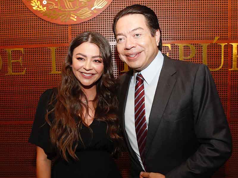 Líder de Morena se reúne con ERA y Sasil - Diario de Chiapas