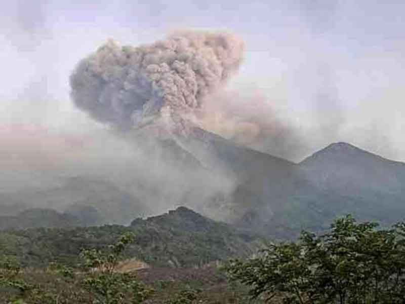 Cenizas del volcán de Fuego podrían llegar a Chiapas - Diario de Chiapas