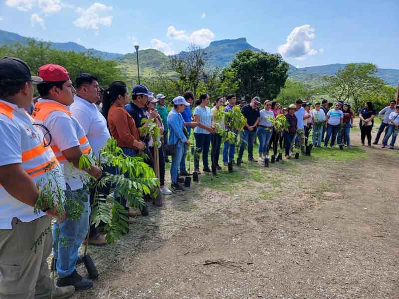 Mezcalapa conmemora Día del Medio Ambiente - Diario de Chiapas
