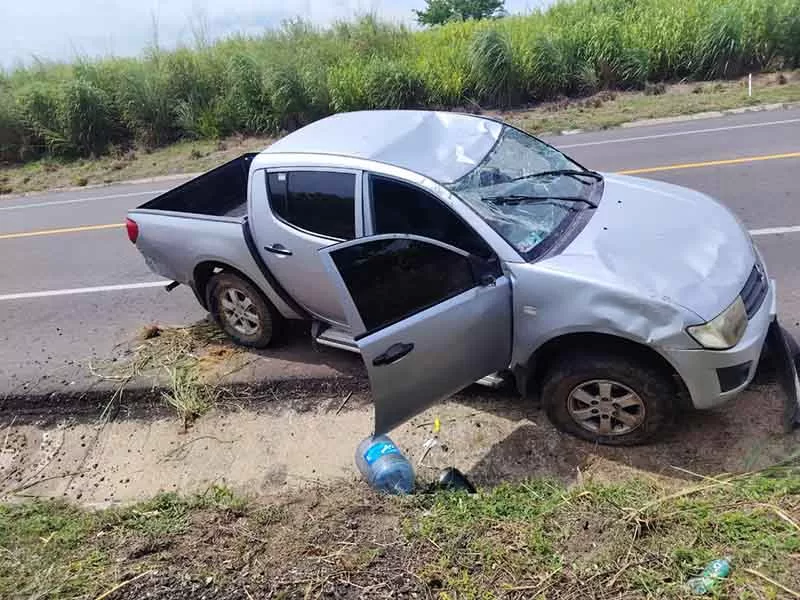 Accidente vial en Jiquipilas deja crisis nerviosa y daños materiales ...